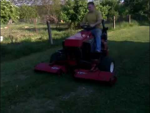 Toro Reelmaster 216 - YouTube