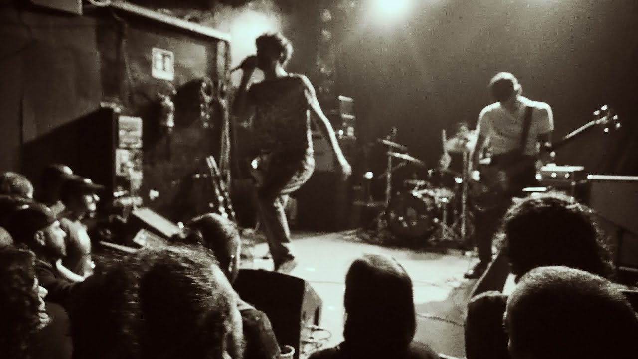 Stormo live @Covo - YouTube