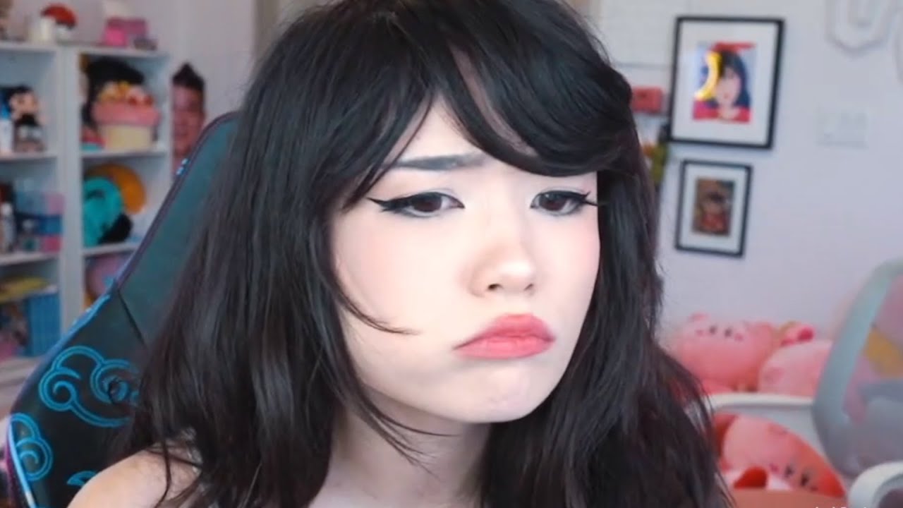 Emiru Regrets Showing Off... - YouTube