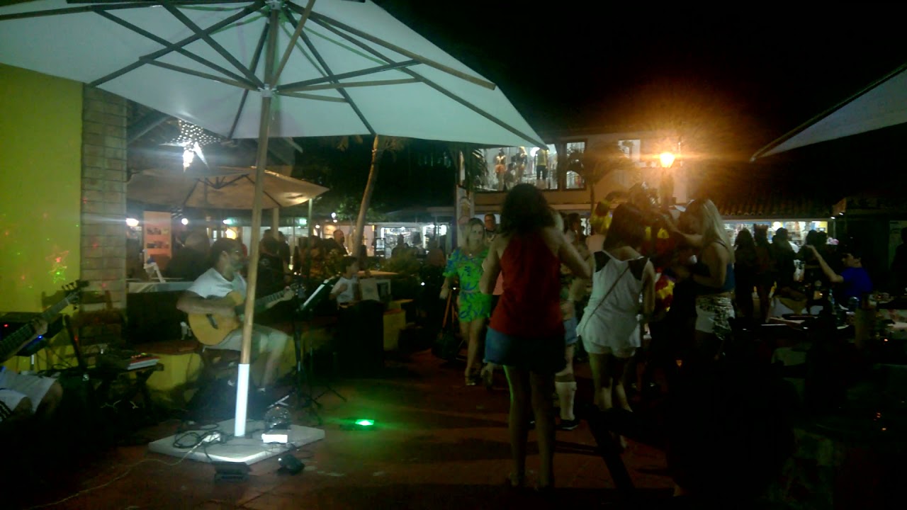 Kid Perona & Banda Praia do Forte - WP 20180210 19 57 52 Pro - YouTube