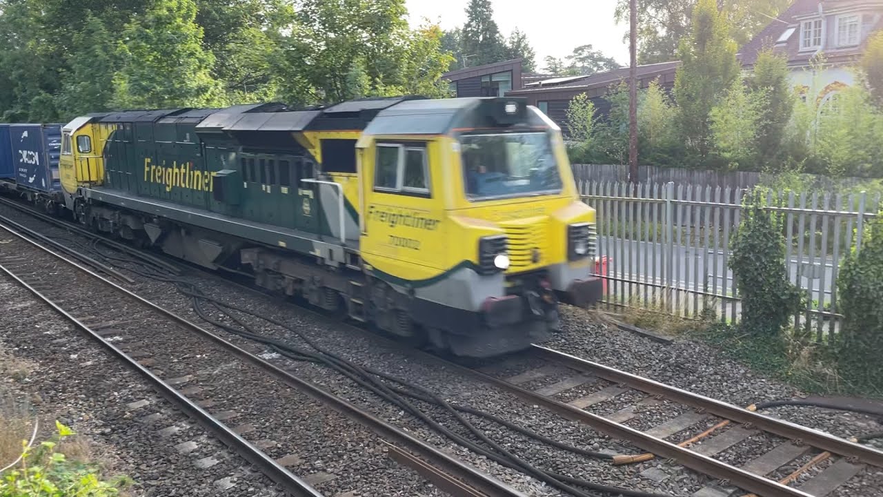 Class 70 | 70002 | Freightliner - YouTube
