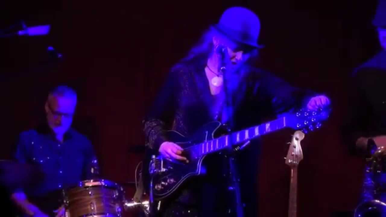 Anne McCue - My Long Career in the Music Business - YouTube