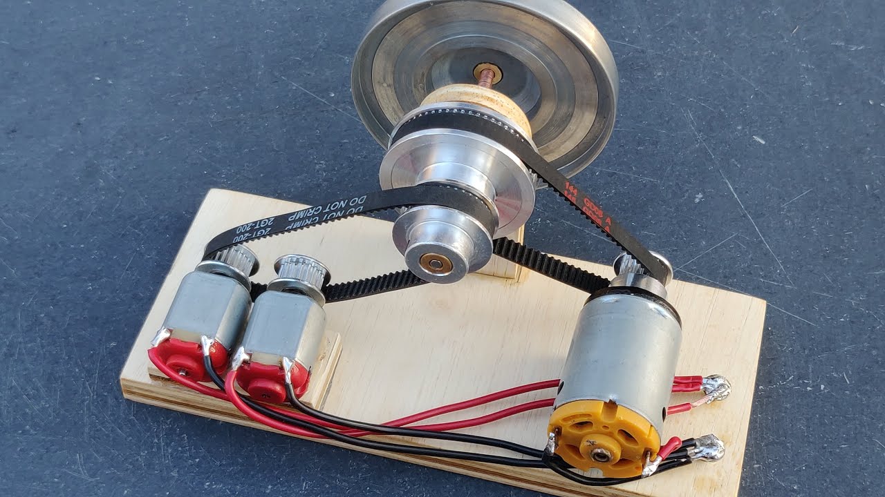 Free Energy Generator Using Balancing Rotating Mass Method - YouTube