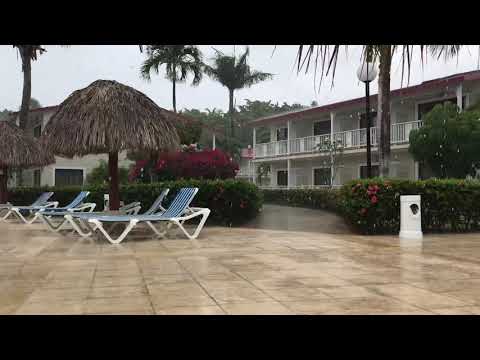 Dominican Republic Vacation : Midday Pool Rain Shower - April 2019
