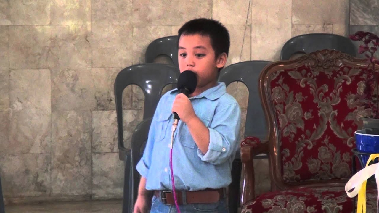 Obie Singing Lift up your hand - YouTube