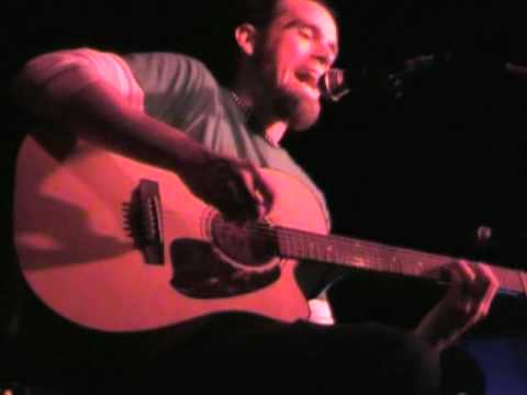 David Neff - Performing at RBar in Denton - YouTube