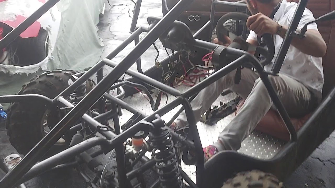 Joyner 650 just pulling it out the garage - YouTube