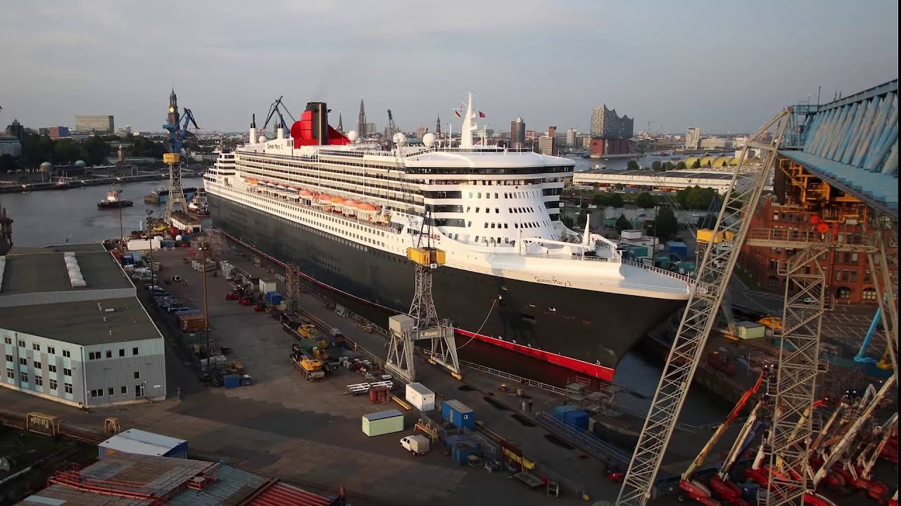 Queen Mary 2 Remastered: Arrival Timelapse - YouTube