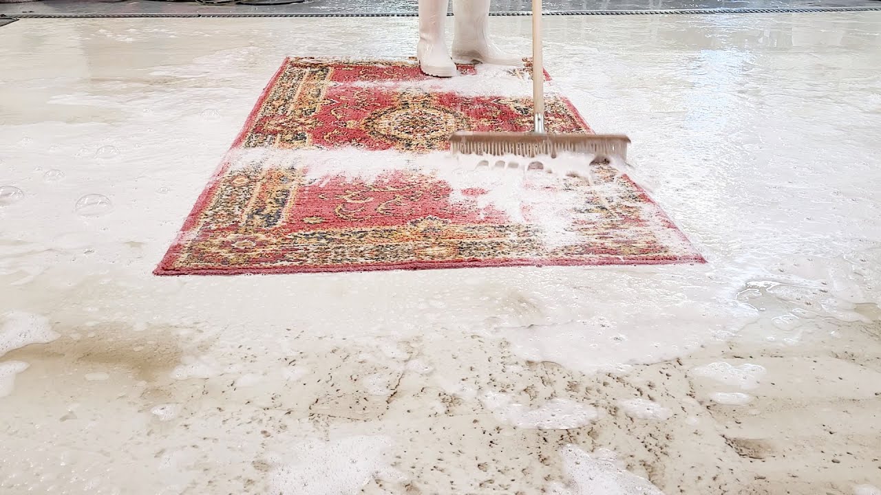 Cleaning a red wool rug Speeded Up | satisfying cleaning video | - YouTube