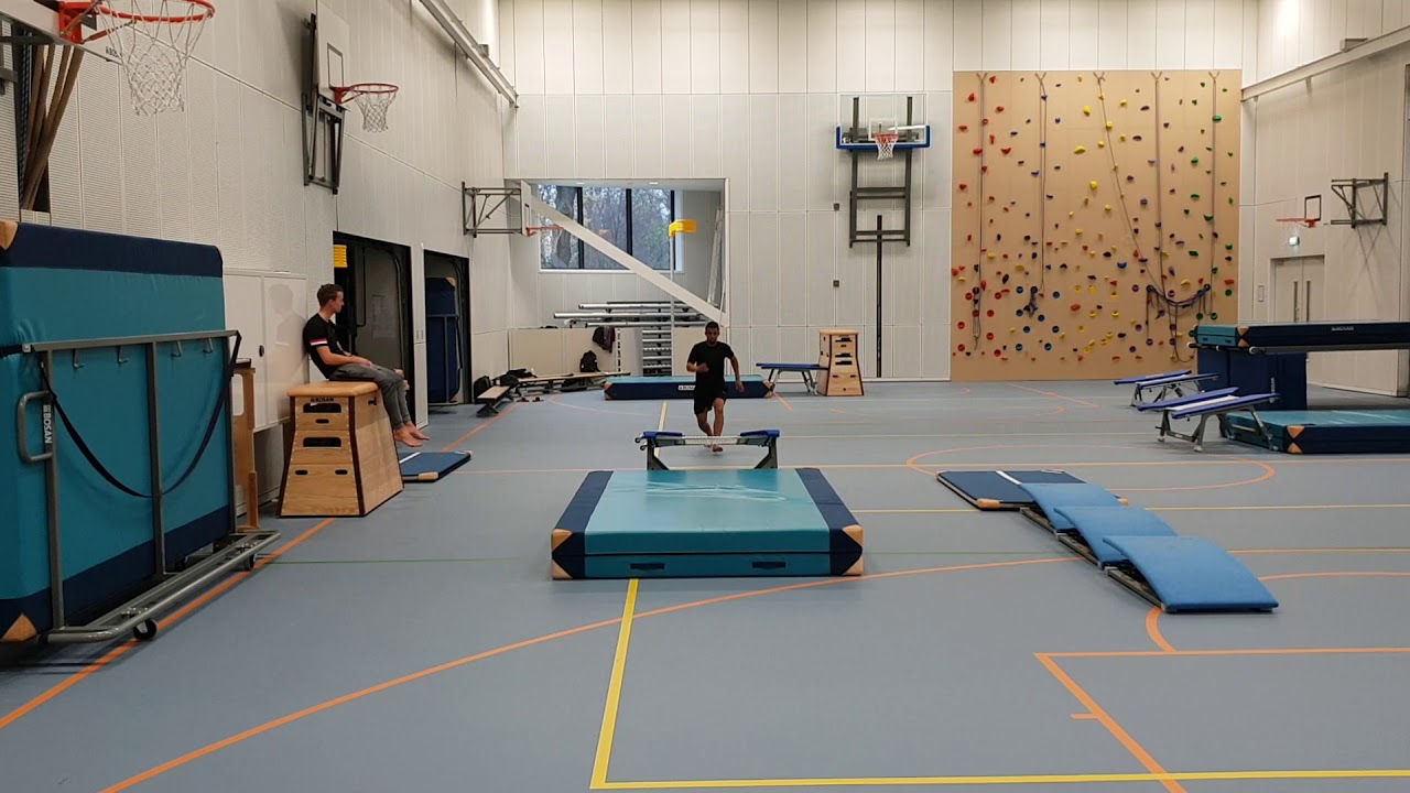 Hurksprong Voor - YouTube