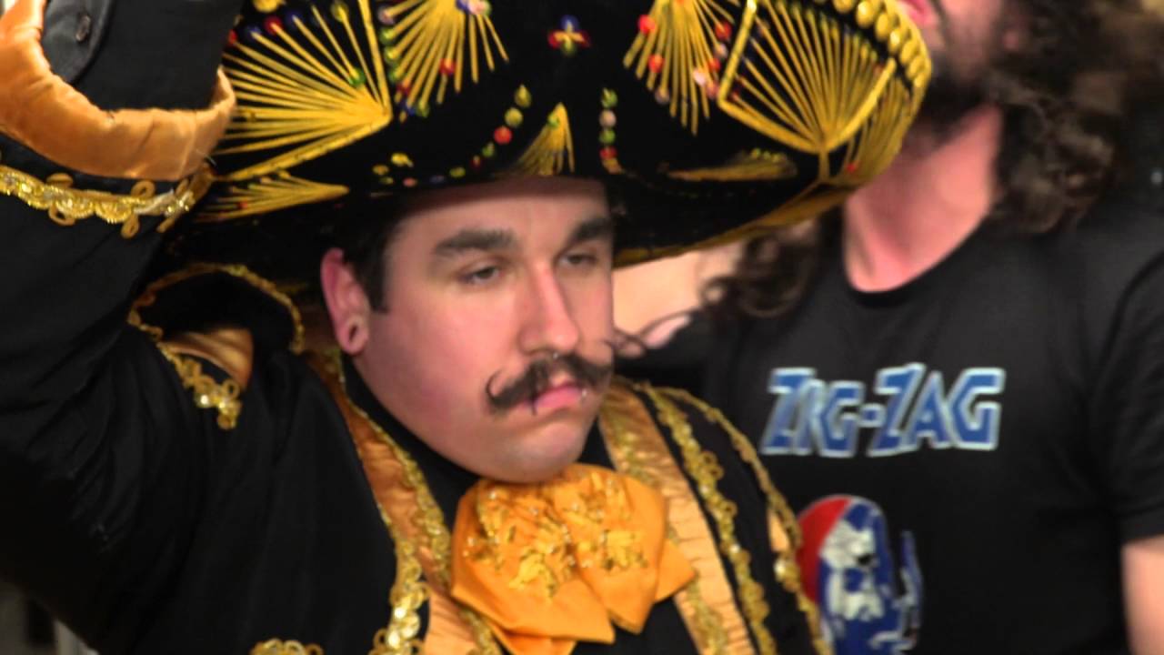 Le Zizanium(Fout'la marde) VIDÉOCLIP OFFICIEL 2016 - YouTube