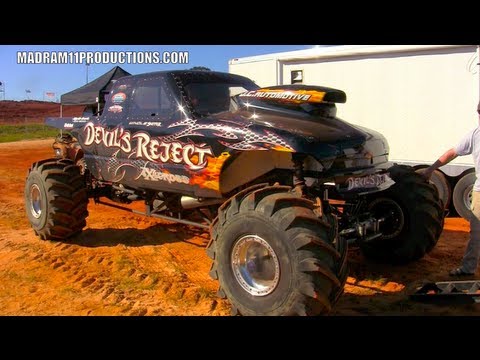 DEVILS REJECT FASTEST MEGA MUD TRUCK AT BAMAJAM - YouTube