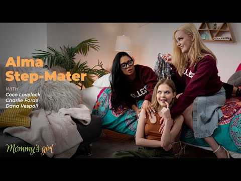 Lesbische Stiefmütter Dana Vespoli & Charlie Forde ermutigen Coco Lovelock zum Experimentieren am...