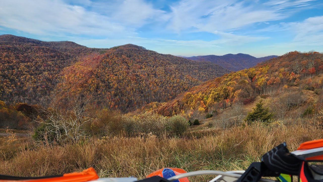 Fall colors and remote singletrack - YouTube