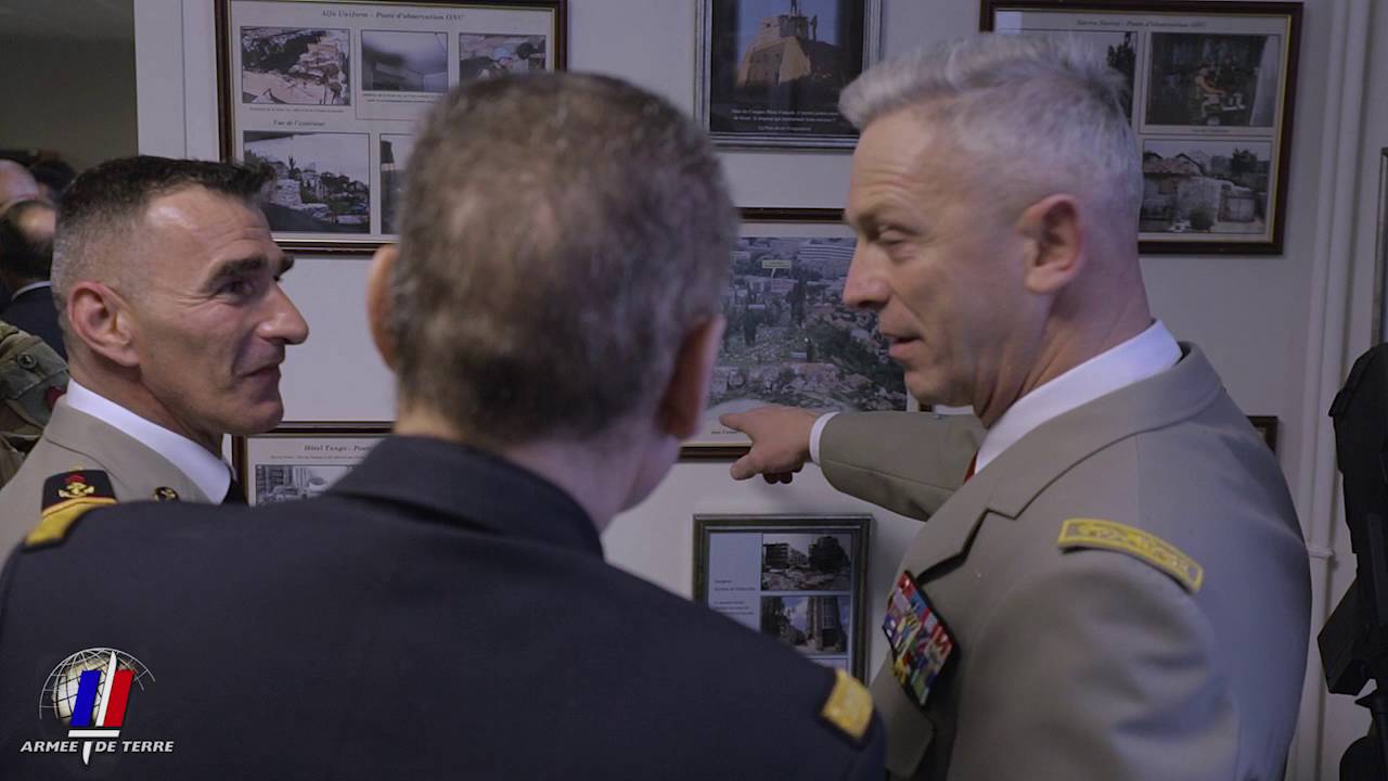 Se souvenir des marsouins sur le pont de Vrbanja - YouTube