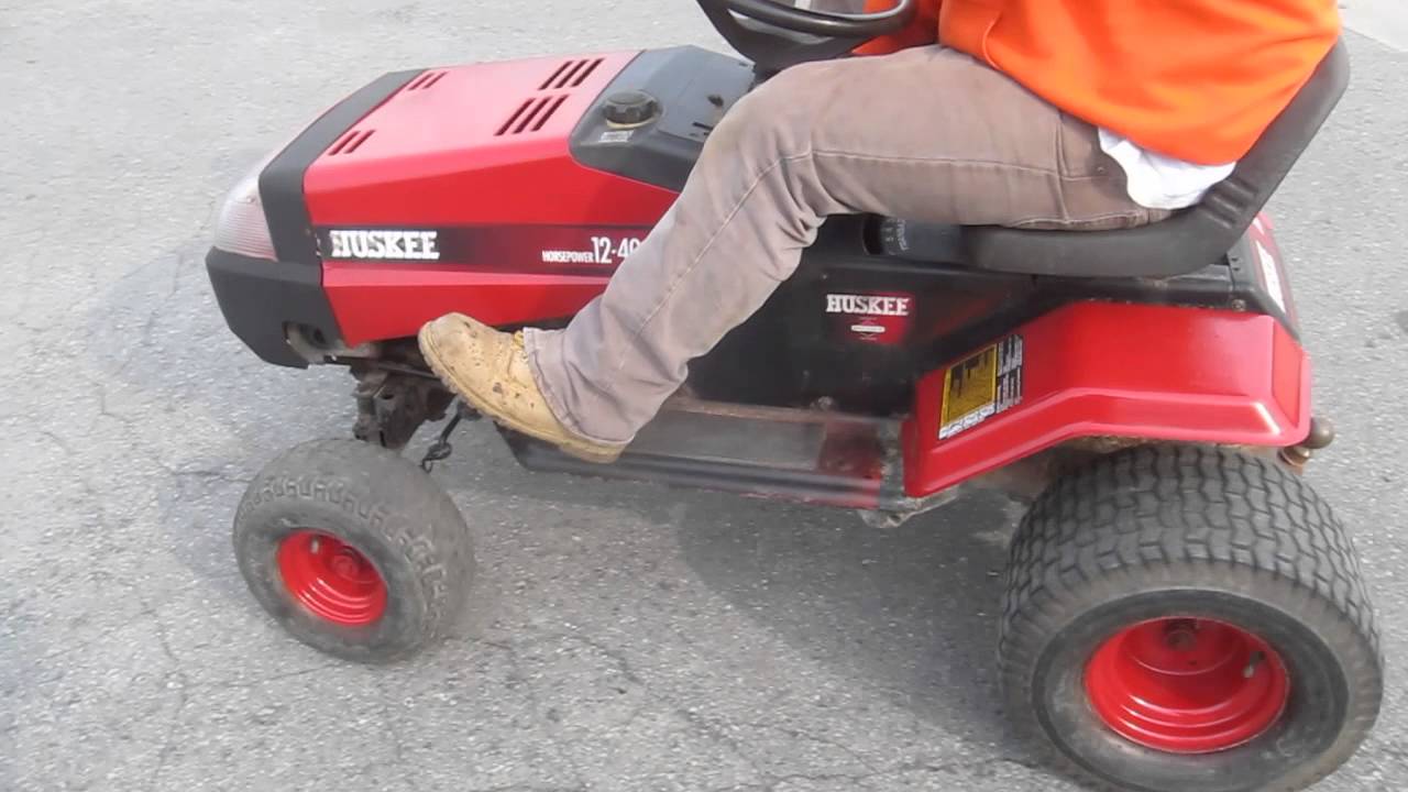 Huskee 12 HP 40" Lawn Tractor - YouTube