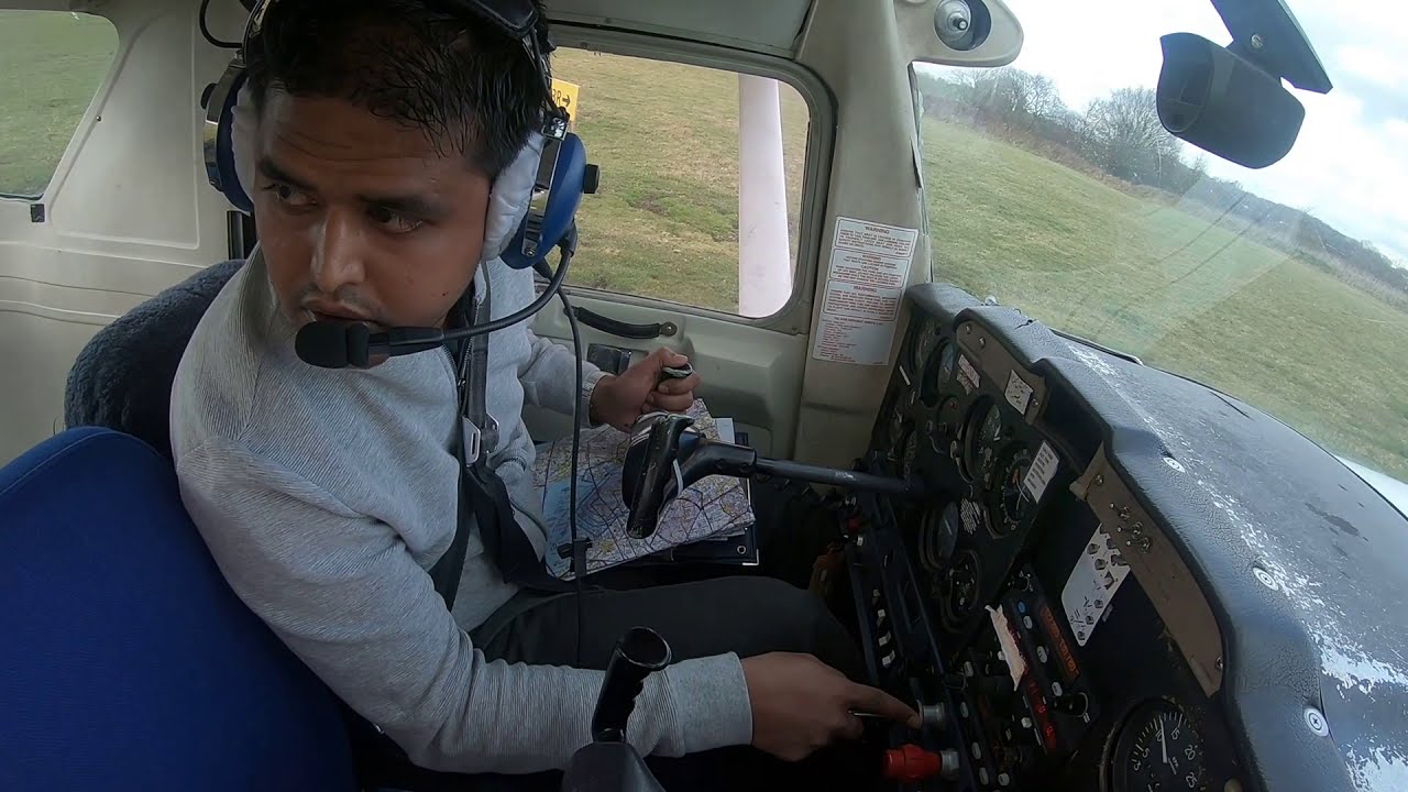 Runway Holding I Look Around Runway Base Leg & Final Before Entering I ...