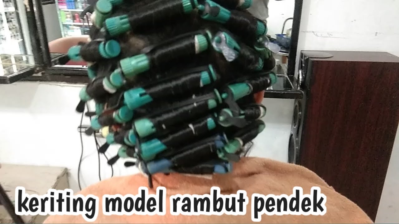 keriting rambut untuk model rambut pendek agar terlihat padat bervolume ...