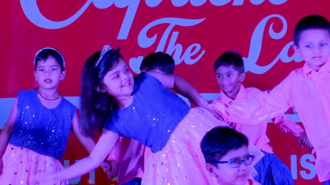 Welcome Dance - YouTube