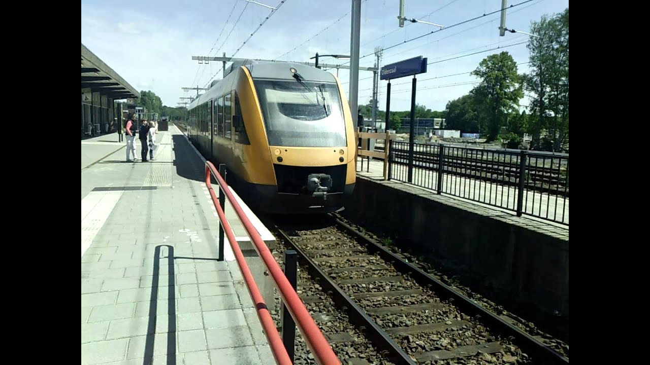 Syntus LINT 35 departing @ Railroad Station Oldenzaal - YouTube