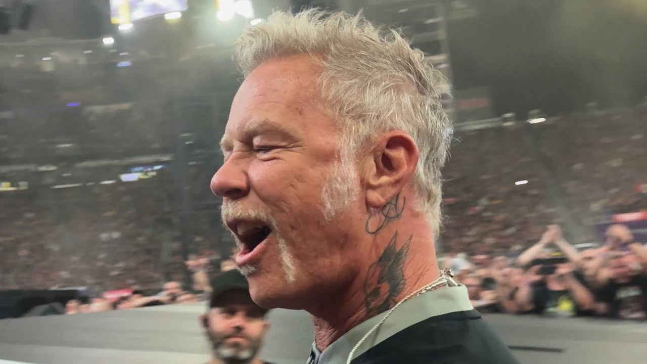 Metallica: James Hetfield Entrance + Whiplash [Live 4K] (Minneapolis ...