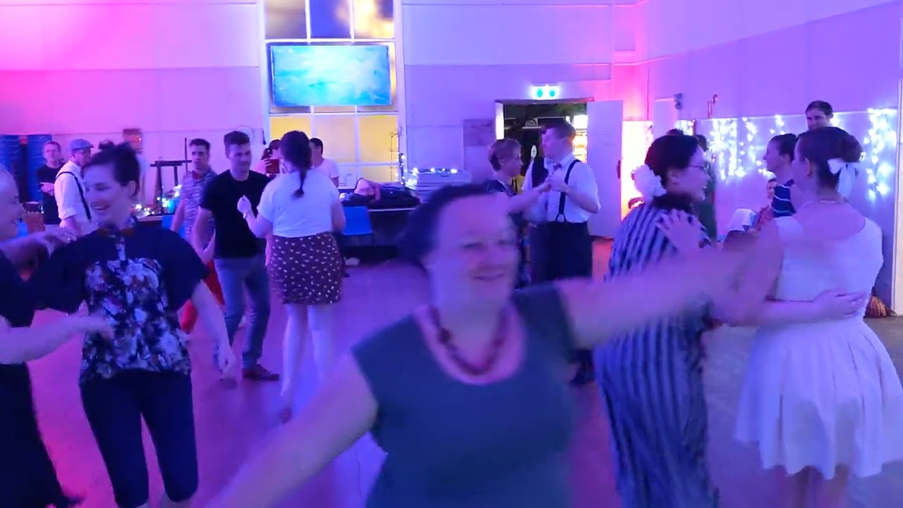 2022-10-21 Birthday Steals Dance w/ Corner Pocket Swing @ The Pocket ...