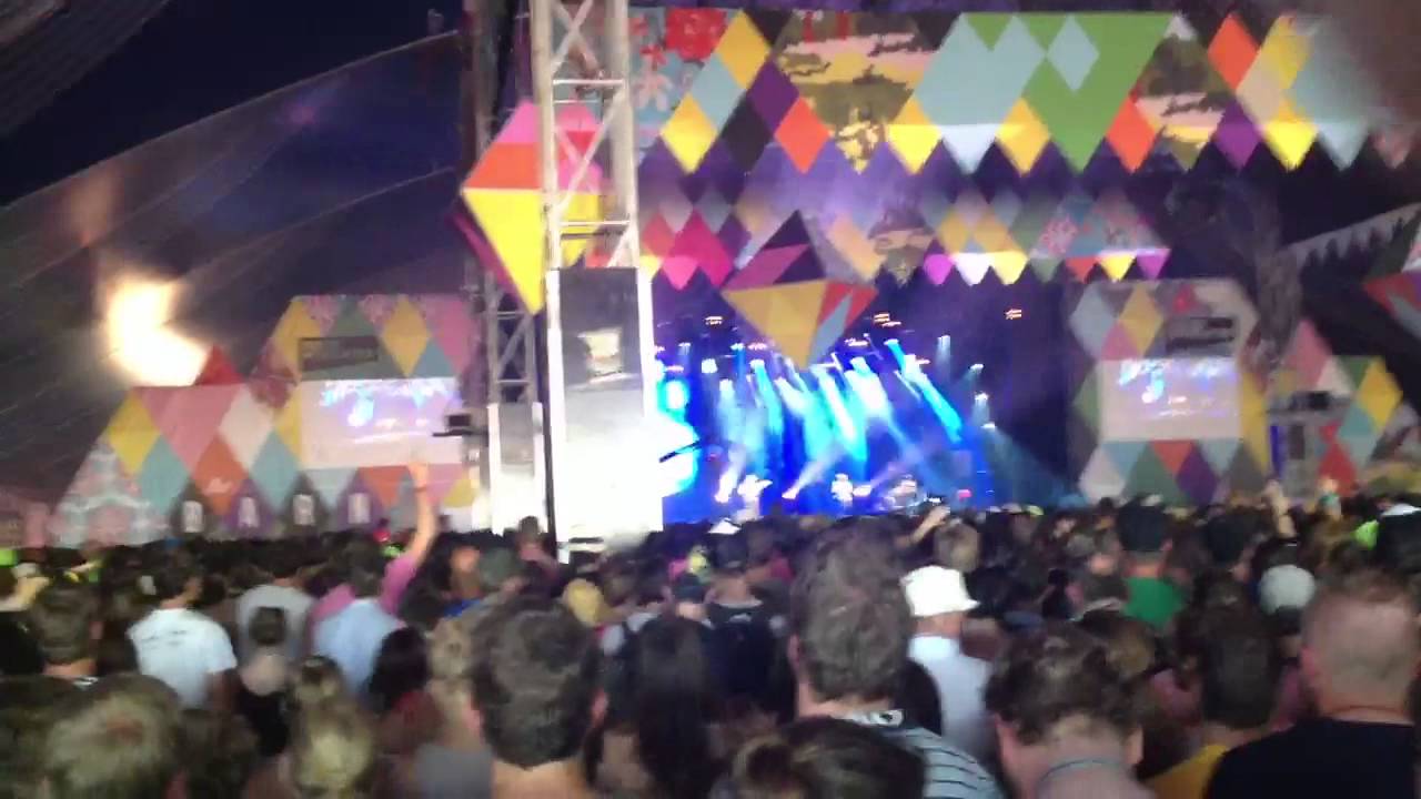 Alt-J Dissolve Me - YouTube