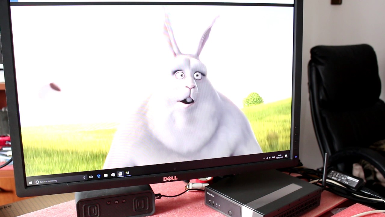 Shuttle XPC DX30 gameplay & 4K60 playback - YouTube