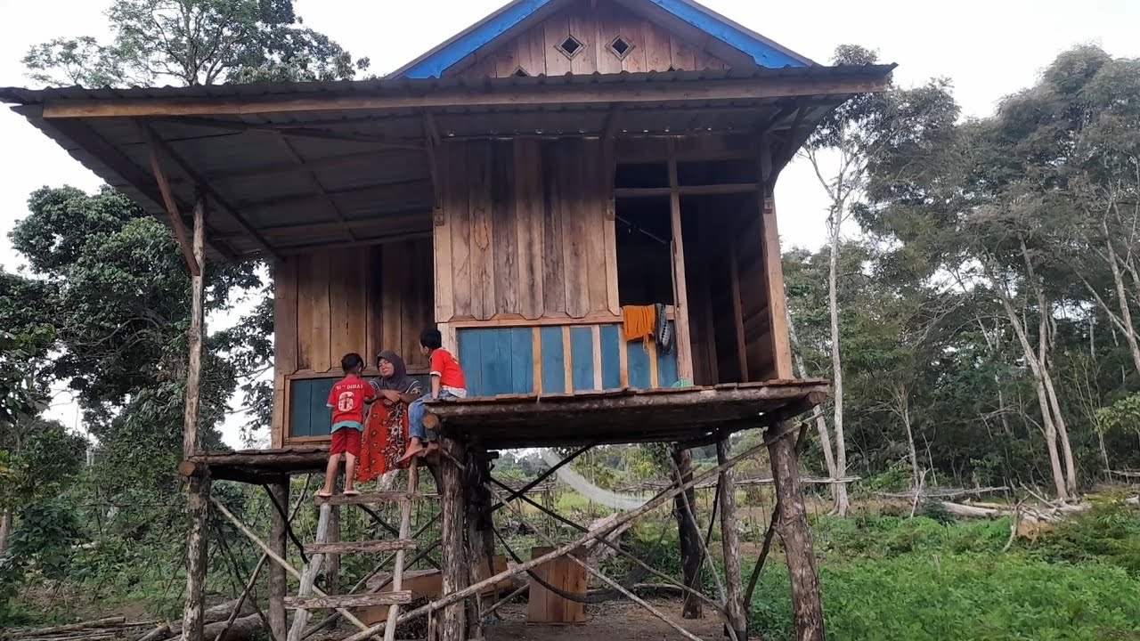 akhirnya selesai pemasangan atap teras pondok kebun - YouTube