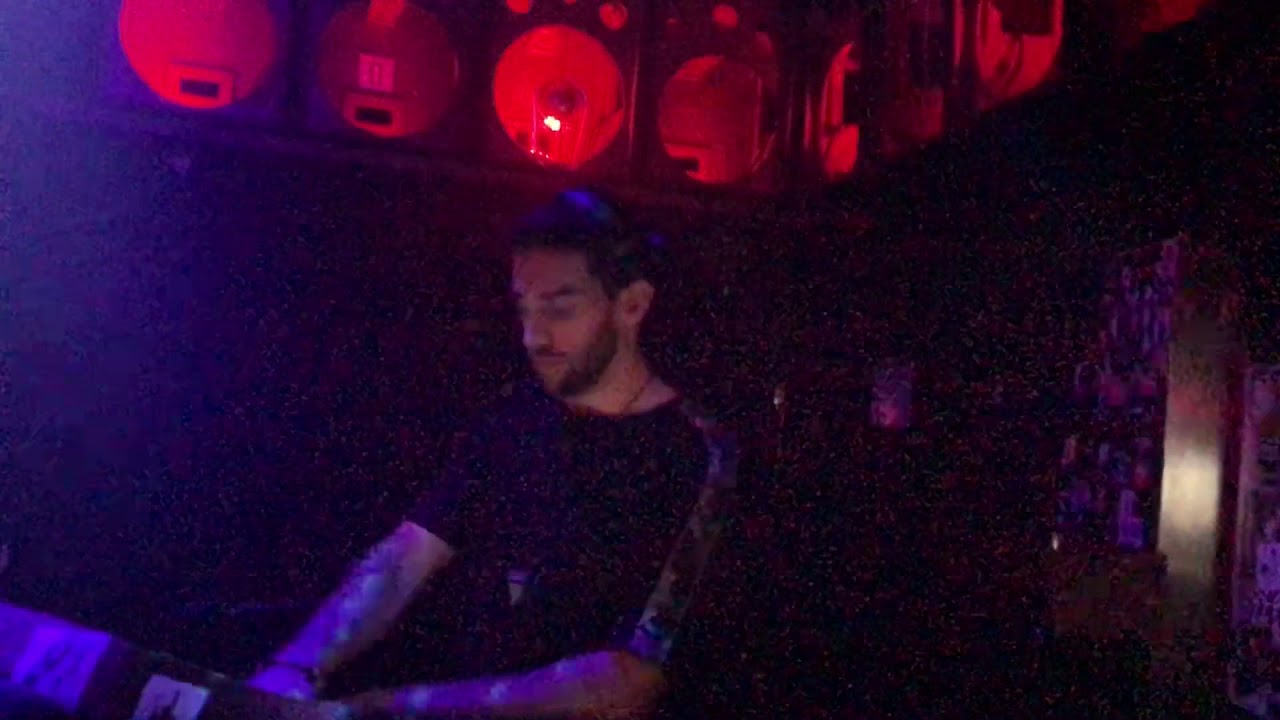 Patrick McCreanor @ Ava Club (Berlin) - HEARec Showcase - YouTube