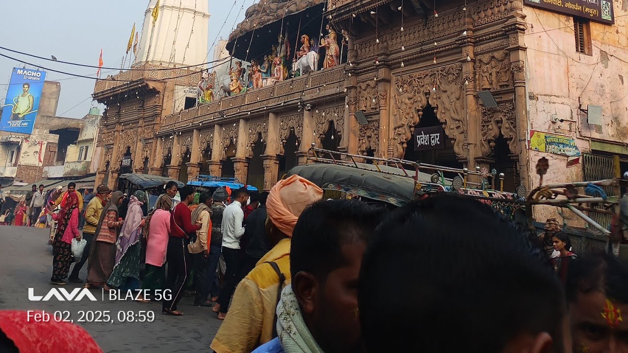 Shri govardhan Maharaj mandir danghati govardhan mathura | danghati ...
