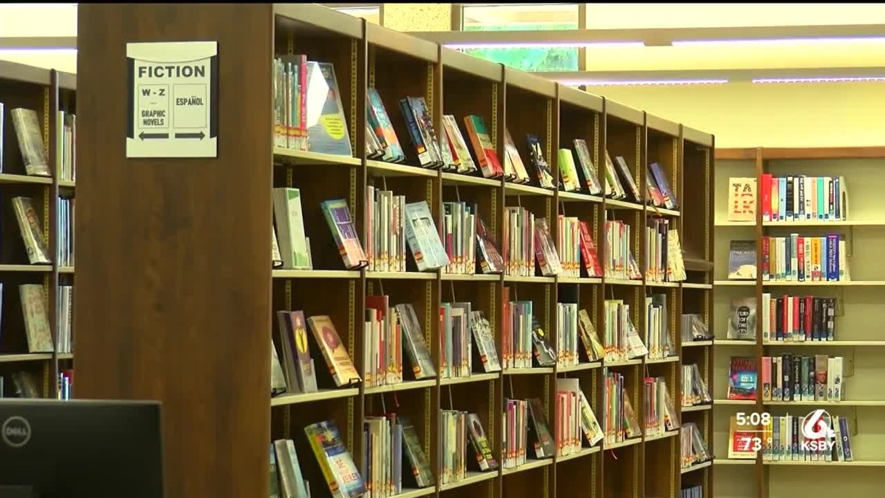 Lompoc Library opens for ‘grab and go’ service - YouTube