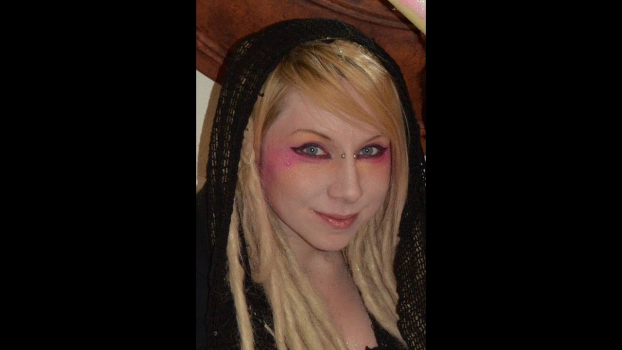 Crystal Reisinger's Instagram, Twitter & Facebook on IDCrawl