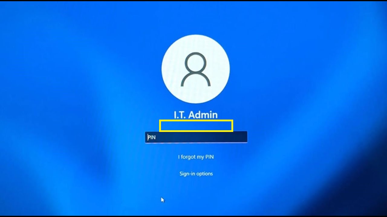 How to hide your email address from the Windows login screen - YouTube