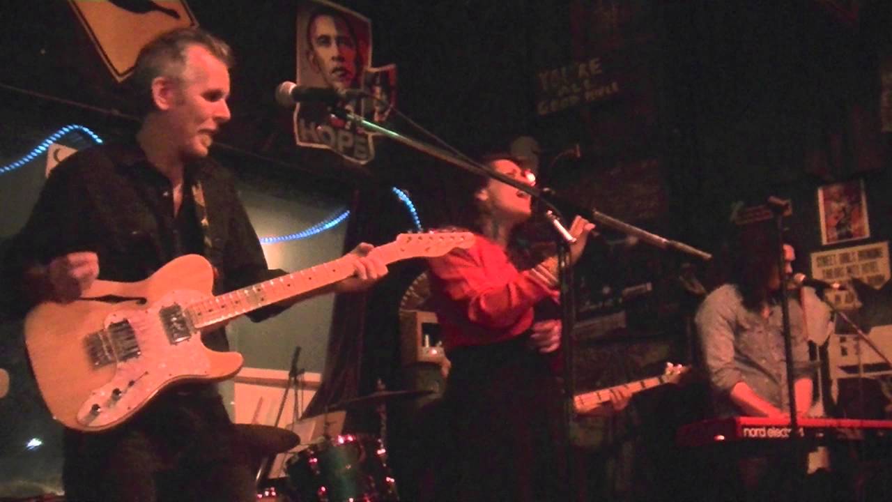 Jess Rae Ayre - True Colours - YouTube