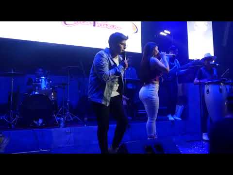 3 minutos EN VIV0 |  Madeleyn Ainley