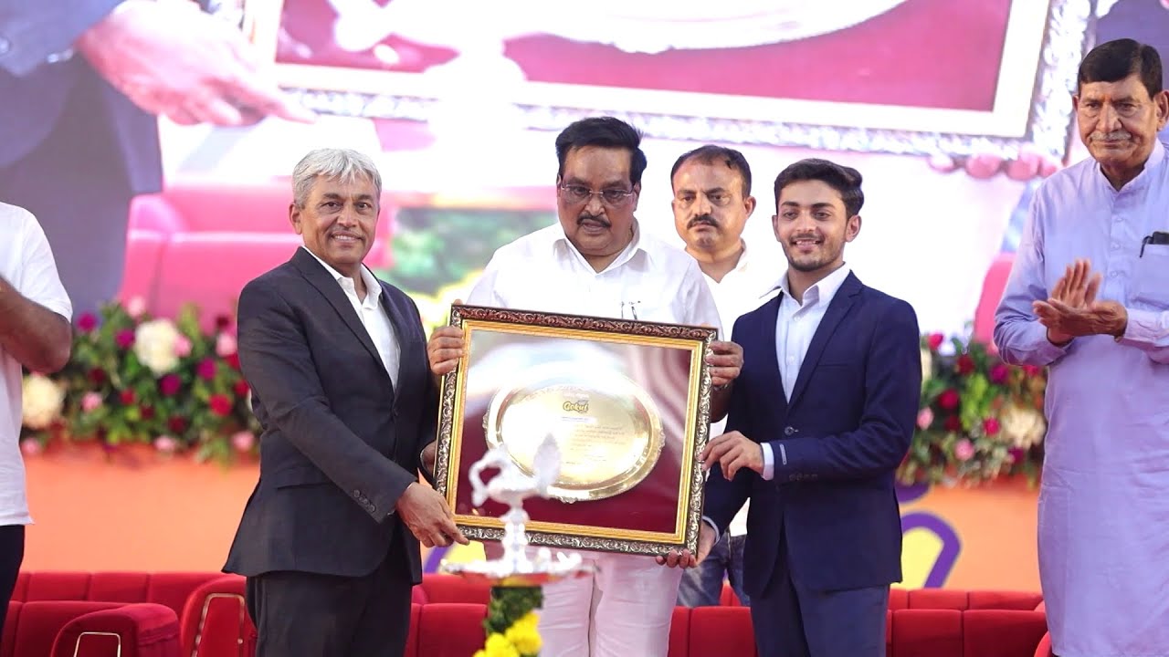GOKUL SNACKS PVT LTD S2 E16 GIFT DISTRIBUTION - YouTube