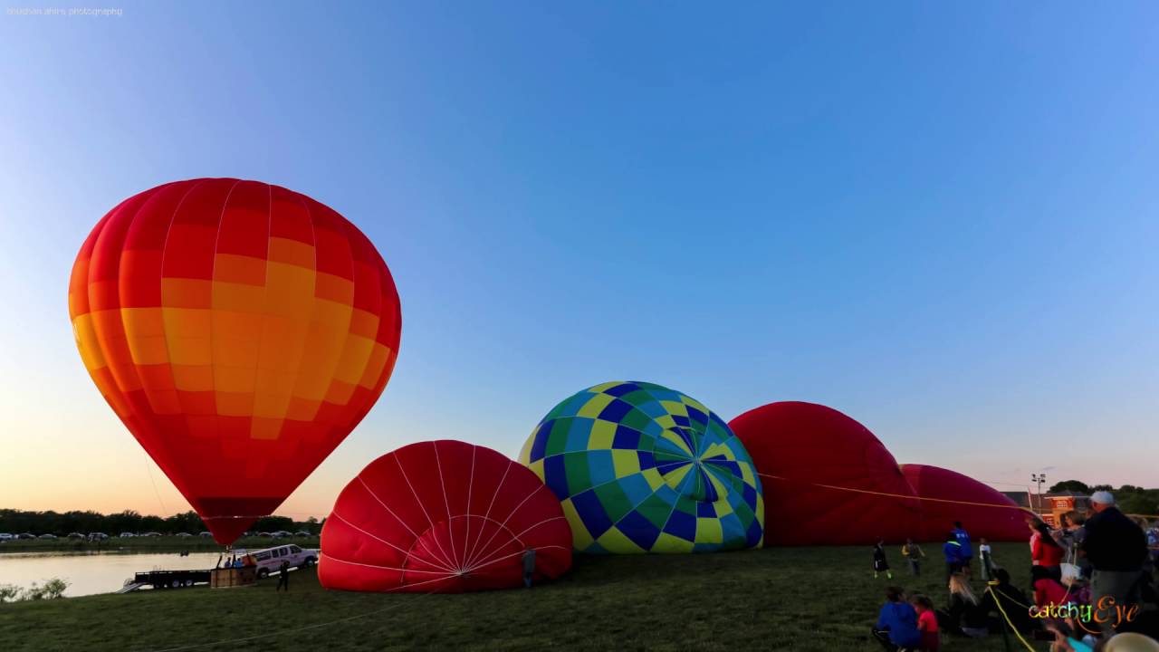 Hot Air Balloon Inflation Timelapse. - YouTube