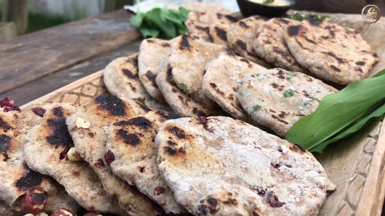 Fladbrød på 3 måder - Flatbreads in three ways - YouTube