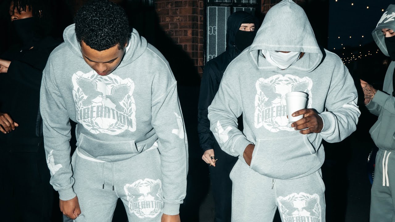 Mkya X UnrulyCMU - Right Now - YouTube