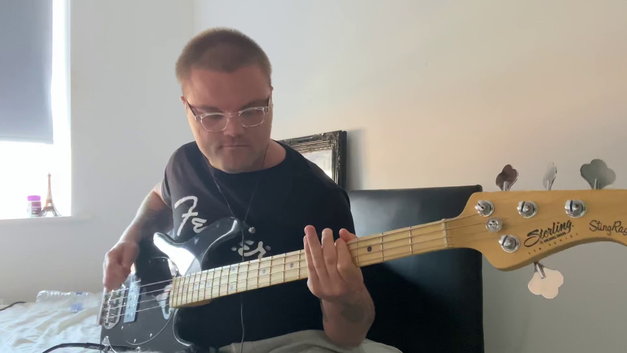Radio - Rammstein (Bass Cover) - YouTube