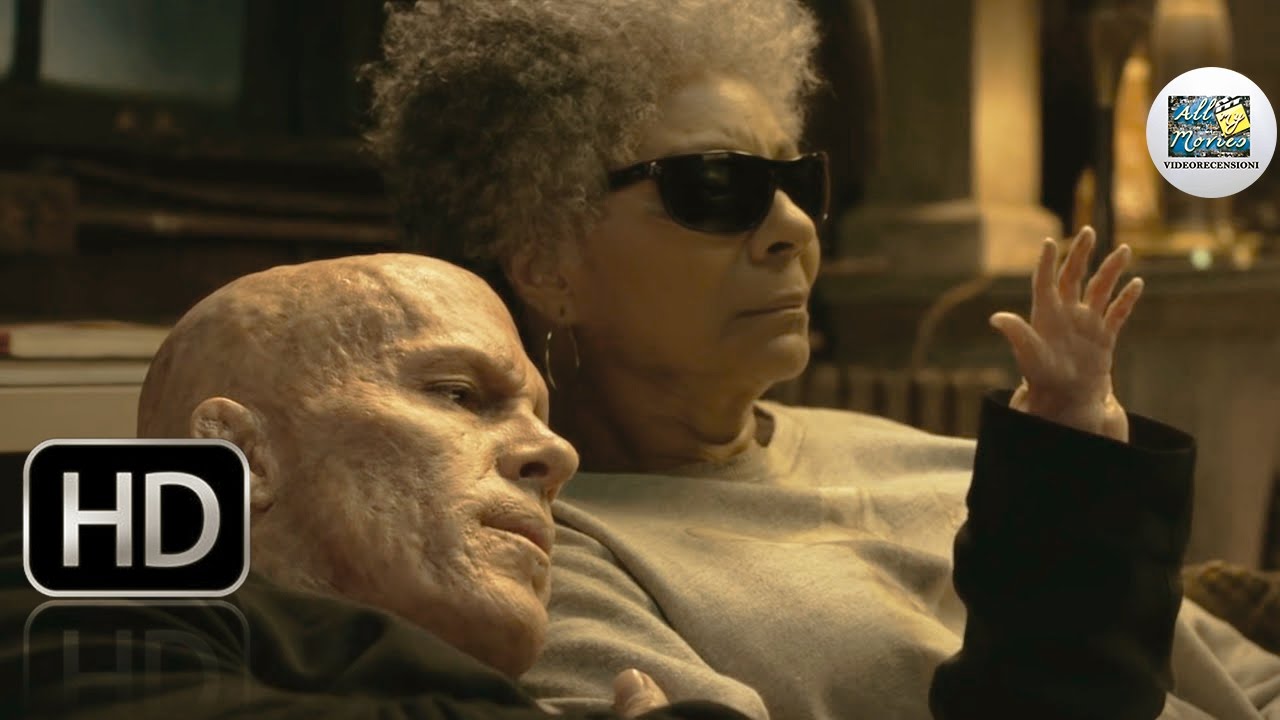 Scena della manina | Deadpool (2016) | HD - YouTube
