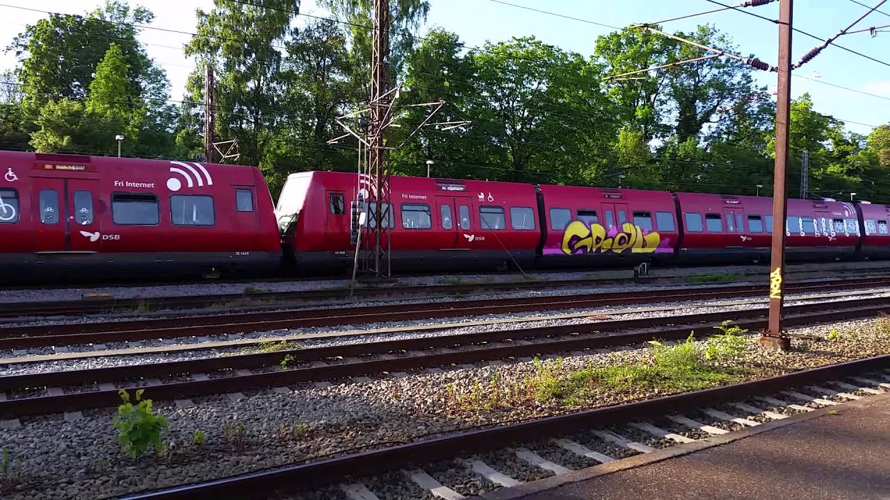 IR4. S-tog & ME at Østerport St - YouTube