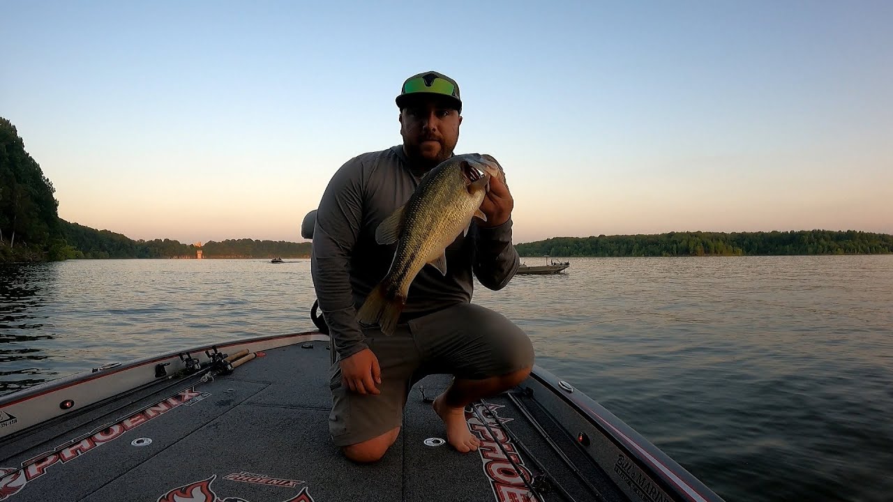 Boat Traffic and Bass Fishing? No Problem! - YouTube
