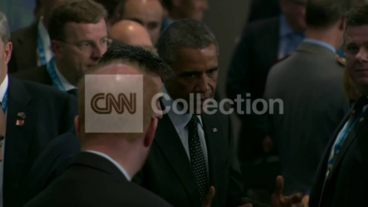 NATO SUMMIT: OBAMA LEADERS AT ROUND TABLE - YouTube