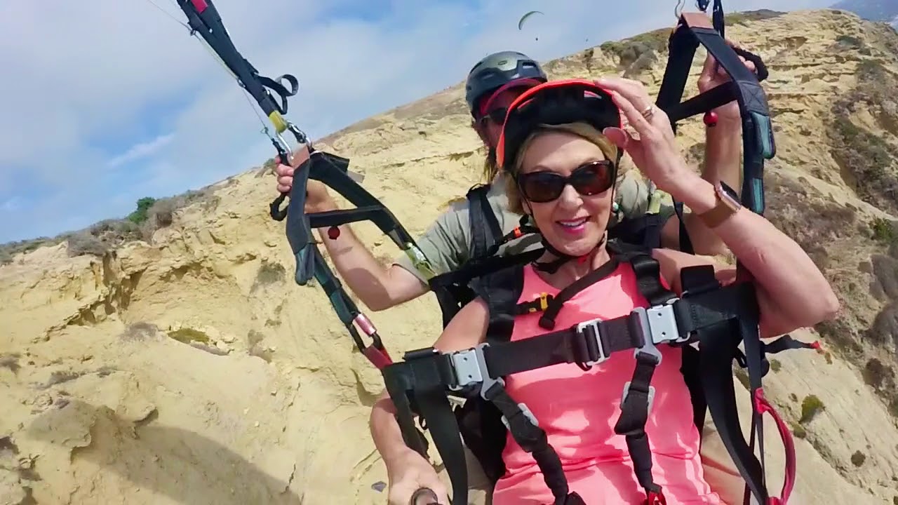Pamela Stoops Paragliding at Torrey Pines Gliderport - YouTube