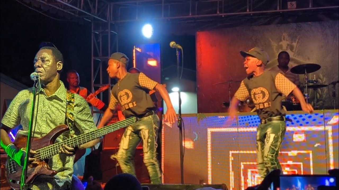 Two Young Boys Surprised Alick Macheso With New Dance Macheso Akafara ...