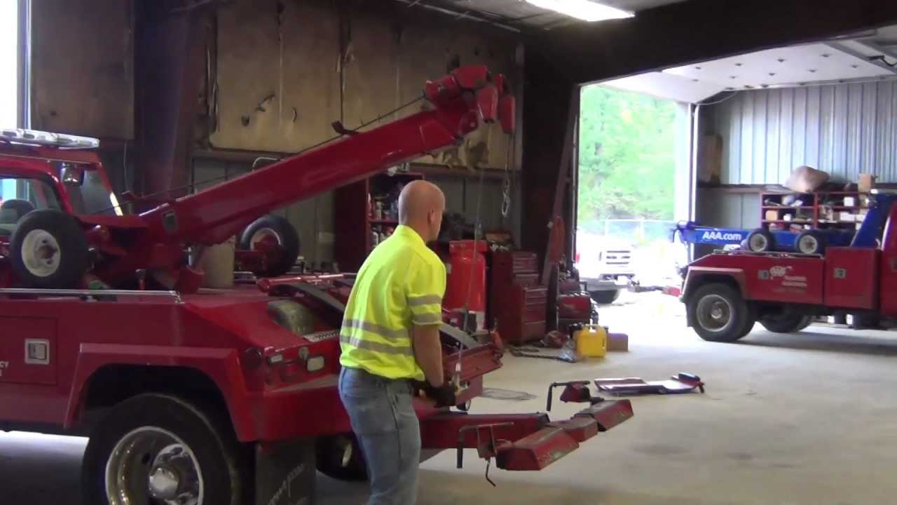 Roll Over Accident in the Building, Fastest Recovery In The Midwest ...