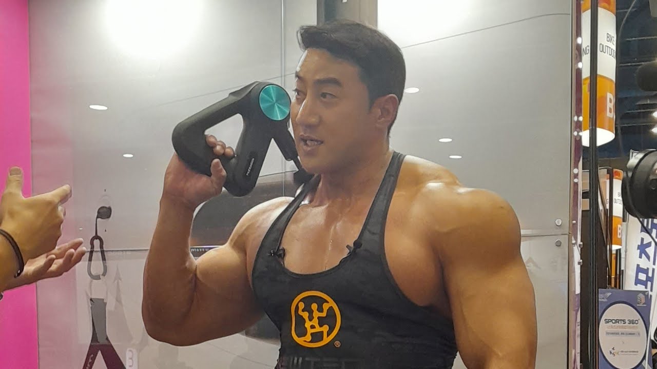 SPOEX 2023 & Bodybuilder Mr.Hwang - YouTube