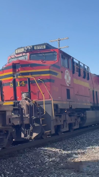 NS 4013 AC44C6M Leads NS 28B With NS 8114 "Original Norfolk Southern" At GB Diamond 5/8/25 - YouTube